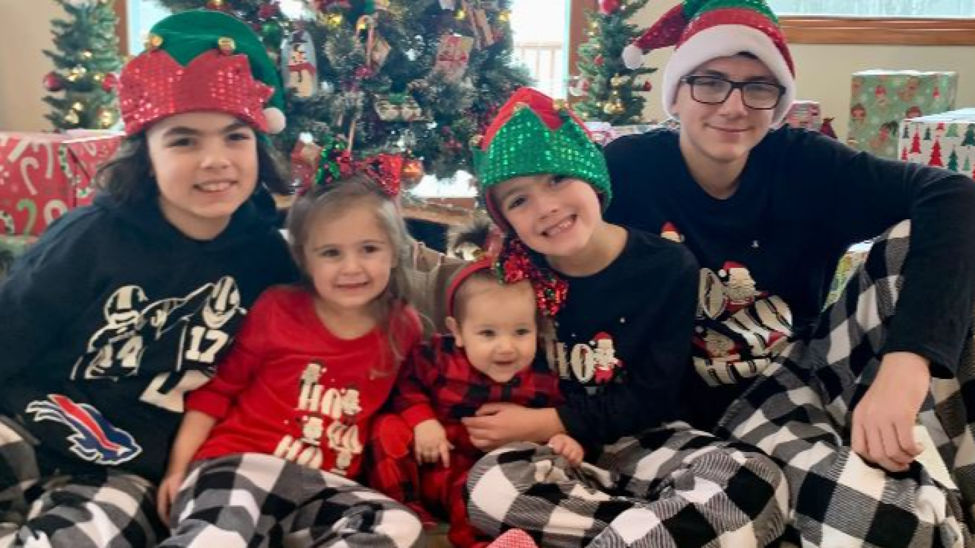 Give A Hand | Lung Transplant Expenses for Roseanne Morales